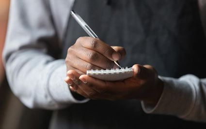 How To Be a Good Waitress & Walk Away With Bigger Tips Every Night ...