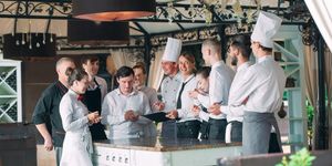 Restaurant Positions Descriptions: Full Guide 2025