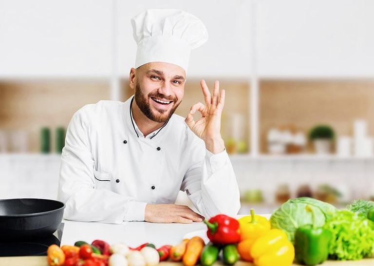 Pros and Cons of Being a Chef - OysterLink