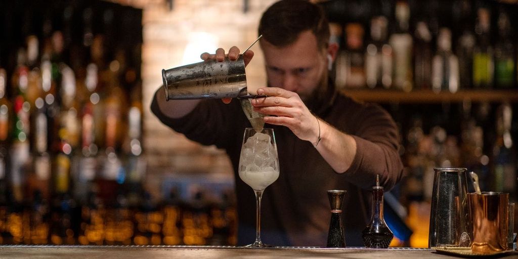How To Build Your Bartender Brand: A Complete Guide