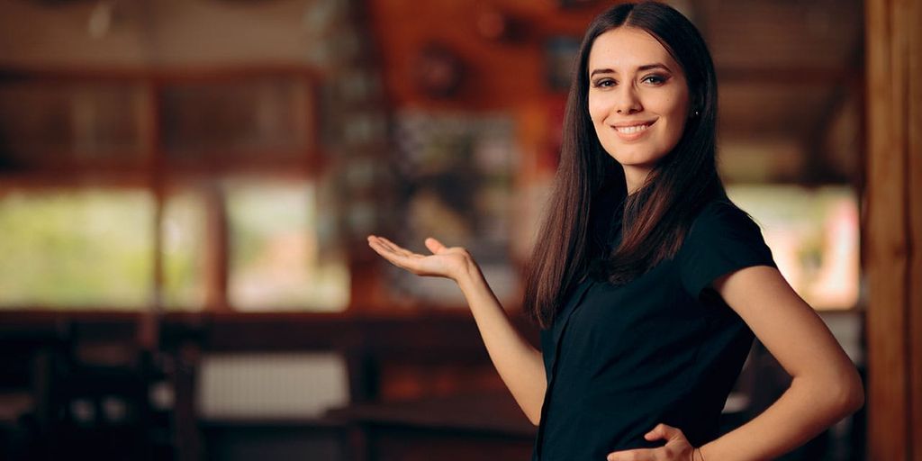 How To Be a Good Hostess at a Restaurant